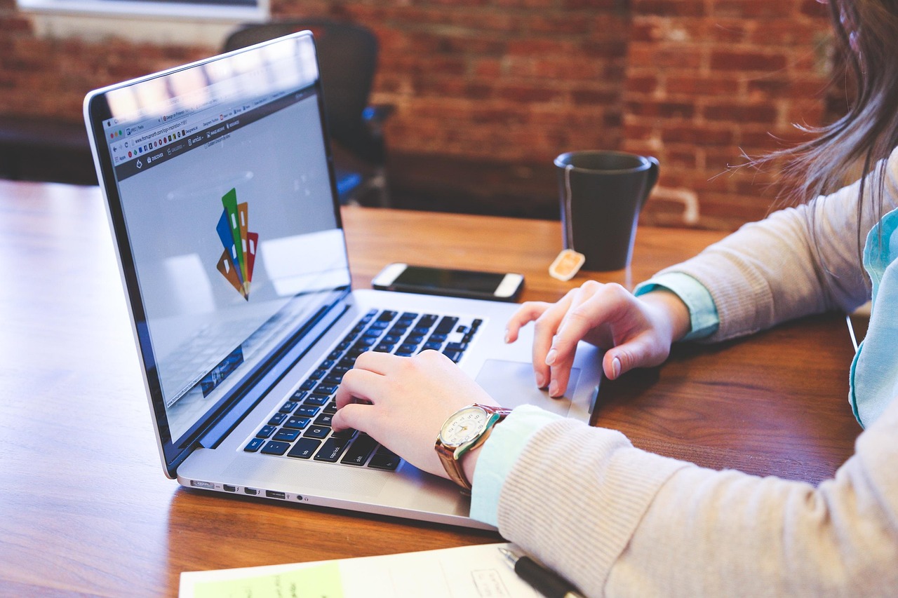 Top Passive Income Ideas for Students in 2026 - Finfilla